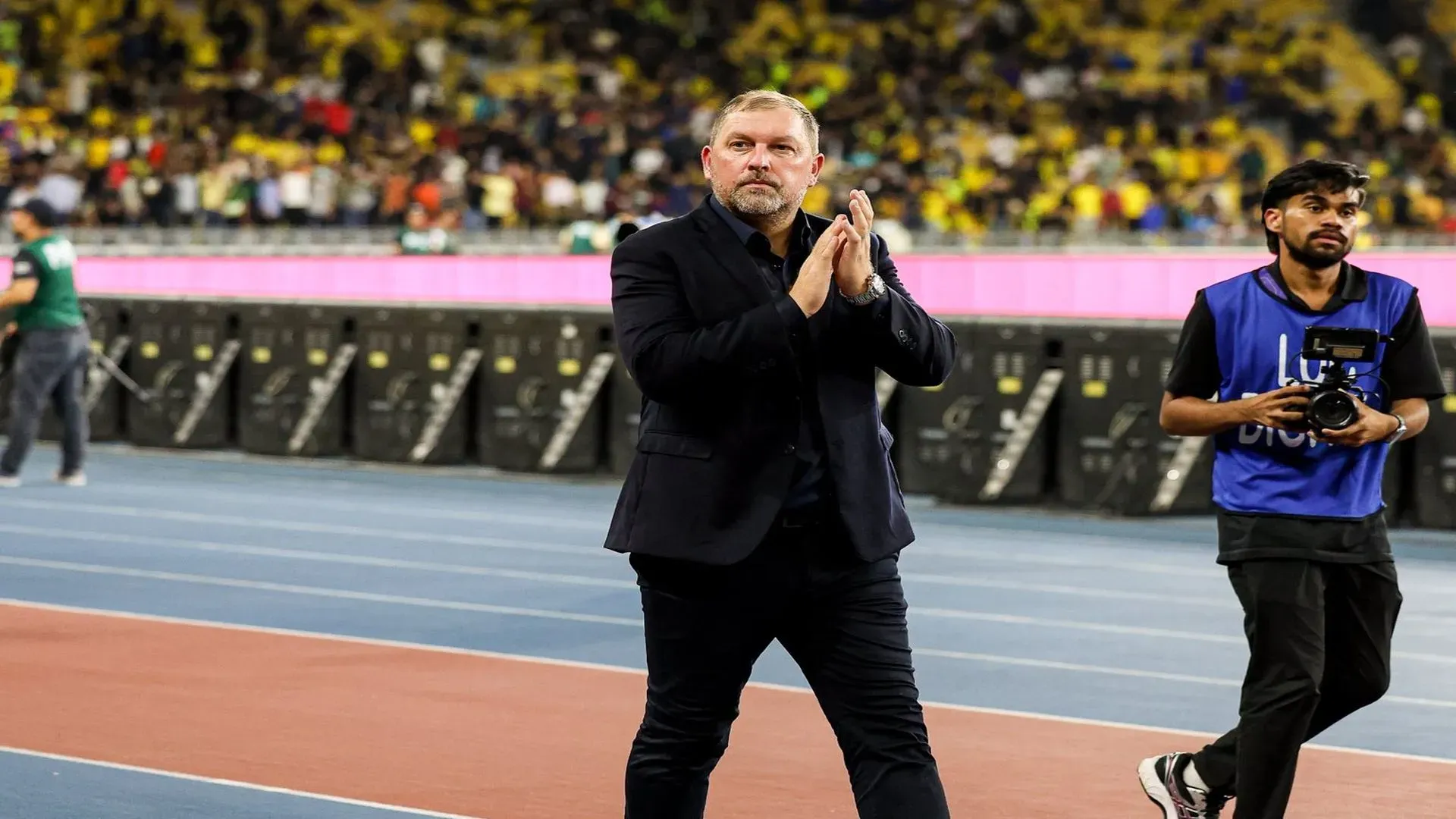 Reaksi Peter Cklamovski Mengenai Undian Piala CAFA - Media Sukan